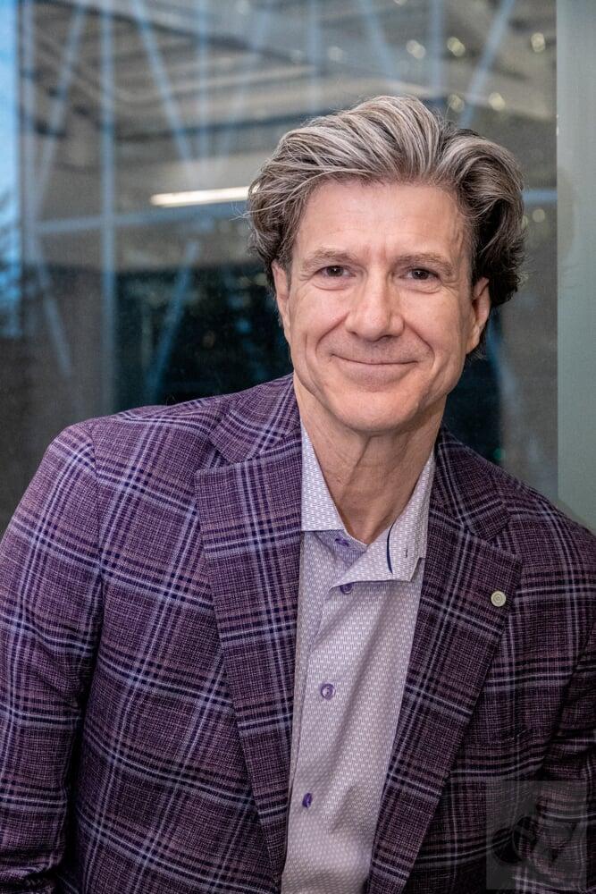 Paul Boucher - Bilingual Male Voice Actor & Narrator